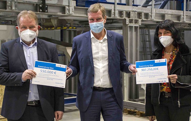 210323_Fördermittelübergabe-ans-IAB_01_768x480 - IAB Weimar gGmbH